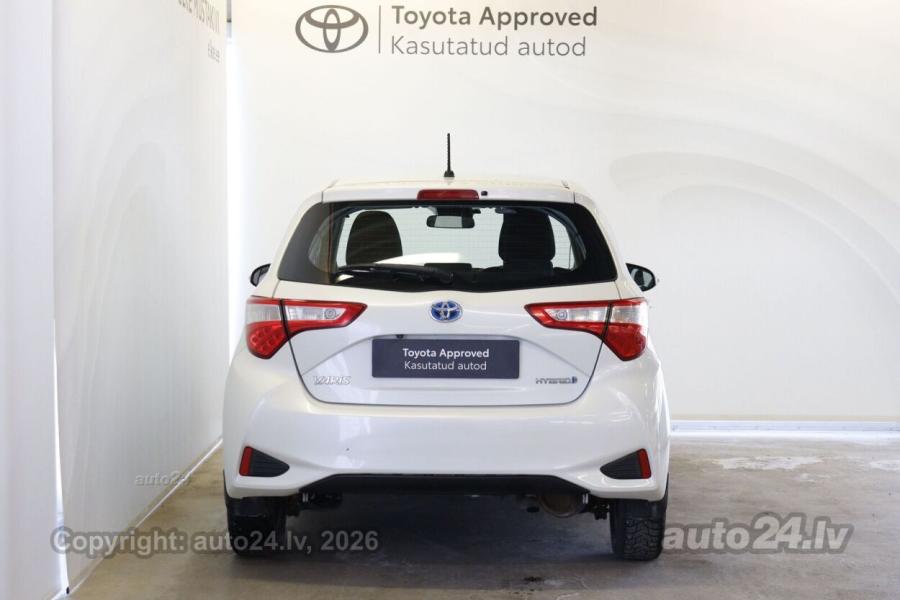 Balts Toyota Yaris 2018 Tallina, ar dzinēja tilpumu 1.50 L un nobraukumu 86 tūkst. km par 12400 €, foto 4 vietnē AUTOMOTO.COM.LV
