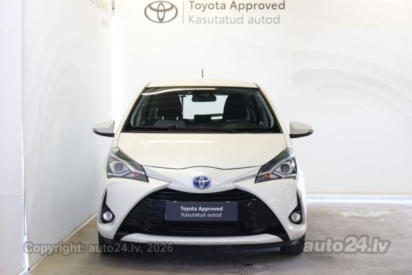 Balts Toyota Yaris 2018 Tallina, ar dzinēja tilpumu 1.50 L un nobraukumu 86 tūkst. km par 12400 €, foto 5 vietnē AUTOMOTO.COM.LV