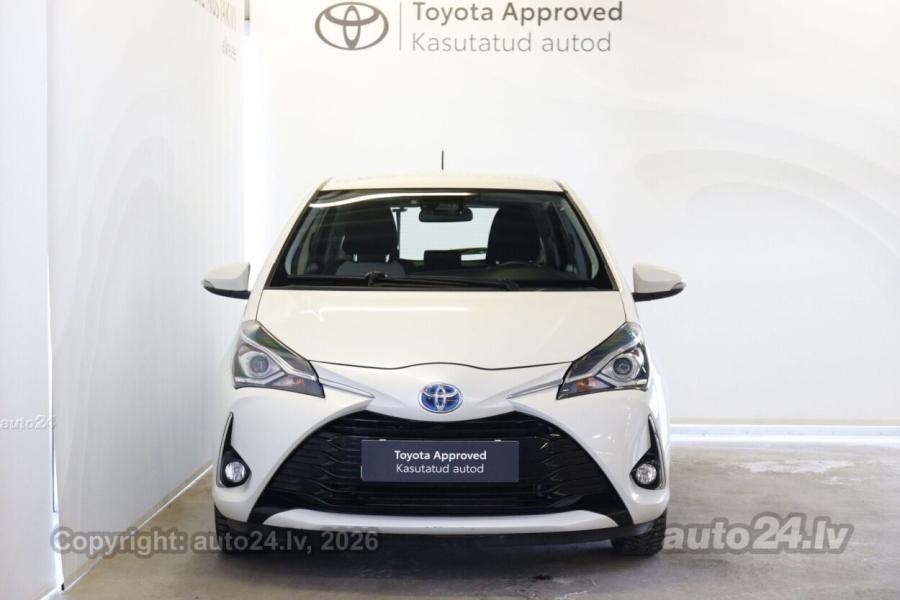 Balts Toyota Yaris 2018 Tallina, ar dzinēja tilpumu 1.50 L un nobraukumu 86 tūkst. km par 12400 €, foto 5 vietnē AUTOMOTO.COM.LV