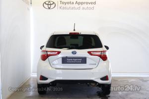 White Toyota Yaris 2018 in Tallinn, with an engine capacity of 1.50 L and mileage of 51 thousand km for 13200 €, photo 4 on AUTOMOTO.COM.LV