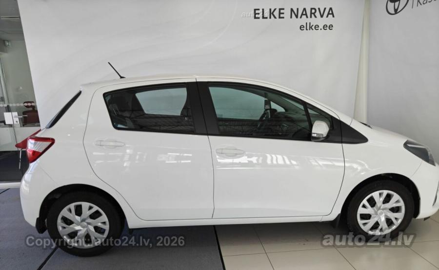 Balts Toyota Yaris 2018 Narva, ar dzinēja tilpumu 1.50 L un nobraukumu 71 tūkst. km par 11900 €, foto 4 vietnē AUTOMOTO.COM.LV