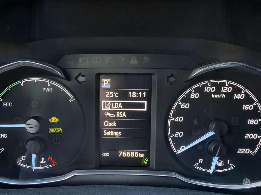 Белый Тойота Ярис 2018 в Таураге, объемом двигателя 1.50 л и пробегом 77 тыс. км за 11600 €, фото 16 на AUTOMOTO.COM.LV