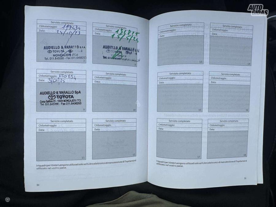 White Toyota Yaris 2018 in Vilnius, with an engine capacity of 1.50 L and mileage of 166 thousand km for 9950 €, photo 30 on AUTOMOTO.COM.LV