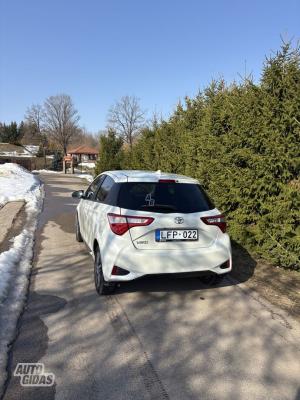 Balts Toyota Yaris 2019 Telšiai, ar dzinēja tilpumu 1.50 L un nobraukumu 70 tūkst. km par 12700 €, foto 5 vietnē AUTOMOTO.COM.LV
