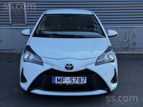 White Toyota Yaris 2019 in Riga, with an engine capacity of 1.50 L and mileage of 91 thousand km for 8900 €, photo 8 on AUTOMOTO.COM.LV