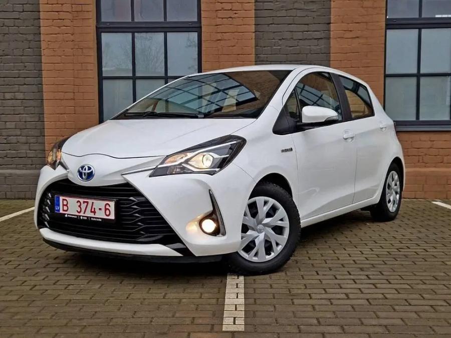 Balts Toyota Yaris 2019 Rīga, ar dzinēja tilpumu 1.50 L un nobraukumu 122 tūkst. km par 10590 €, foto 1 vietnē AUTOMOTO.COM.LV