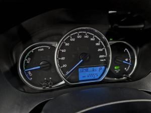 Balts Toyota Yaris 2019 Rīga, ar dzinēja tilpumu 1.50 L un nobraukumu 122 tūkst. km par 10590 €, foto 8 vietnē AUTOMOTO.COM.LV