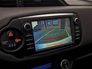 Balts Toyota Yaris 2019 Rīga, ar dzinēja tilpumu 1.50 L un nobraukumu 122 tūkst. km par 10590 €, foto 9 vietnē AUTOMOTO.COM.LV