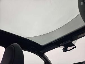 White Toyota Yaris 2019 in Panevezys, with an engine capacity of 1.50 L and mileage of 44 thousand km for 15390 €, photo 21 on AUTOMOTO.COM.LV