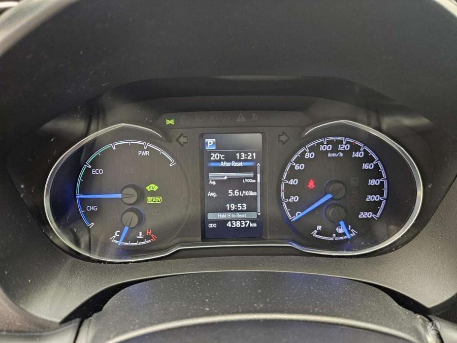 White Toyota Yaris 2019 in Panevezys, with an engine capacity of 1.50 L and mileage of 44 thousand km for 15390 €, photo 27 on AUTOMOTO.COM.LV