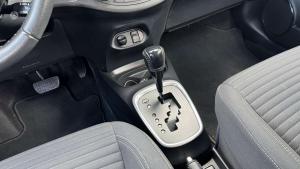 White Toyota Yaris 2019 in Vilnius, with an engine capacity of 1.50 L and mileage of 91 thousand km for 12990 €, photo 27 on AUTOMOTO.COM.LV