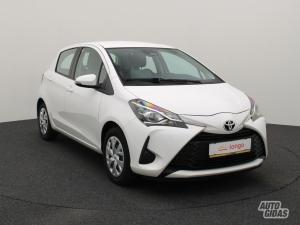 White Toyota Yaris 2020 in Vilnius, with an engine capacity of 1.00 L and mileage of 79 thousand km for 10699 €, photo 10 on AUTOMOTO.COM.LV