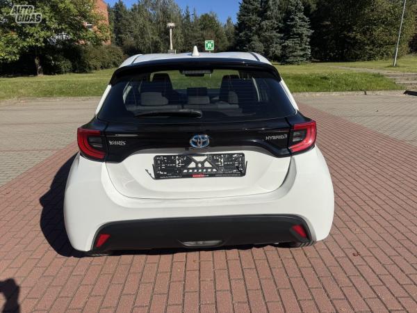 Balts Toyota Yaris 2020 Viļņa, ar dzinēja tilpumu 1.50 L un nobraukumu 211 tūkst. km par 12550 €, foto 6 vietnē AUTOMOTO.COM.LV