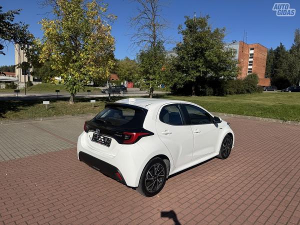 Balts Toyota Yaris 2020 Viļņa, ar dzinēja tilpumu 1.50 L un nobraukumu 211 tūkst. km par 12550 €, foto 7 vietnē AUTOMOTO.COM.LV