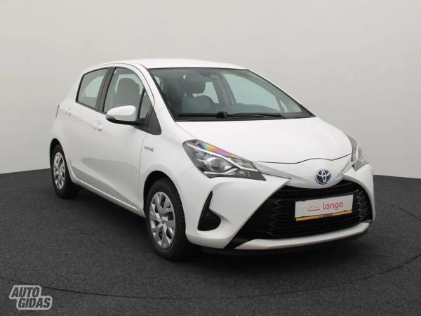 White Toyota Yaris 2020 in Vilnius, with an engine capacity of 1.50 L and mileage of 166 thousand km for 12199 €, photo 10 on AUTOMOTO.COM.LV