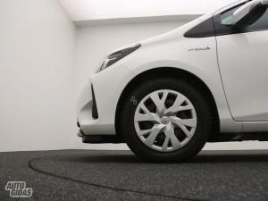 White Toyota Yaris 2020 in Vilnius, with an engine capacity of 1.50 L and mileage of 166 thousand km for 12199 €, photo 27 on AUTOMOTO.COM.LV