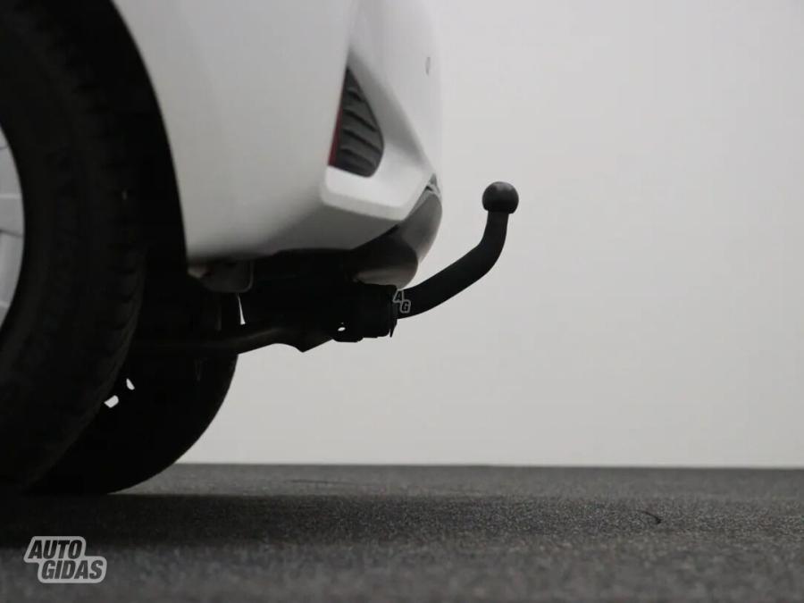 White Toyota Yaris 2020 in Vilnius, with an engine capacity of 1.50 L and mileage of 166 thousand km for 12199 €, photo 28 on AUTOMOTO.COM.LV