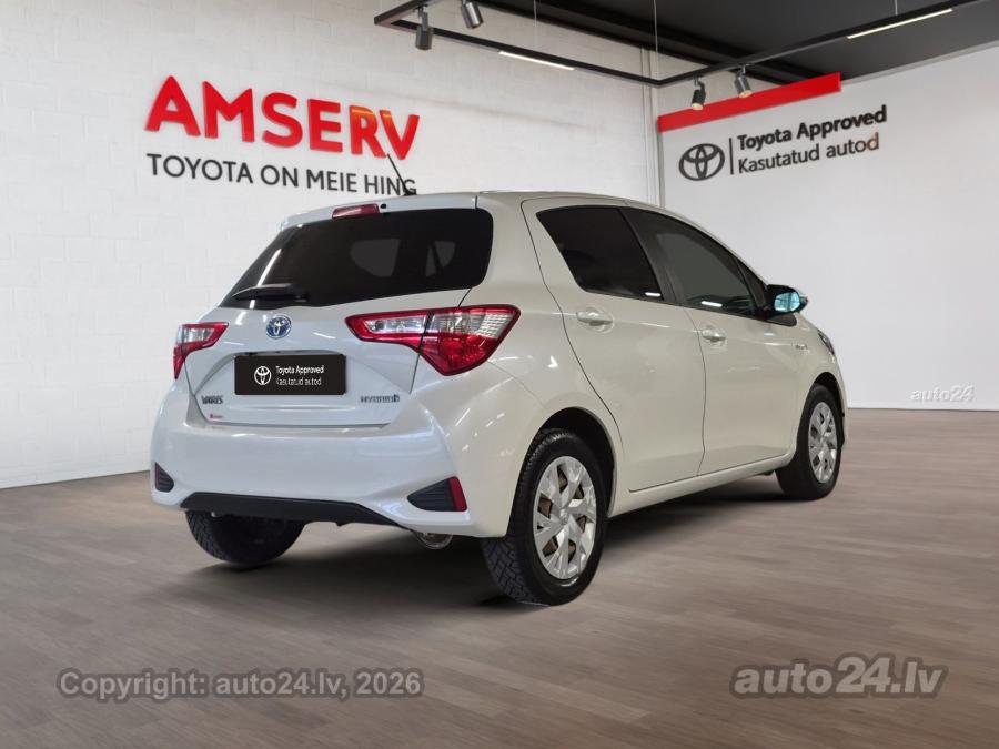 Balts Toyota Yaris 2020 Tallina, ar dzinēja tilpumu 1.50 L un nobraukumu 145 tūkst. km par 12990 €, foto 3 vietnē AUTOMOTO.COM.LV