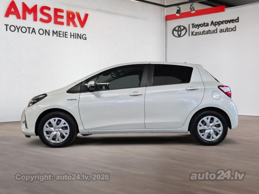 Balts Toyota Yaris 2020 Tallina, ar dzinēja tilpumu 1.50 L un nobraukumu 145 tūkst. km par 12990 €, foto 4 vietnē AUTOMOTO.COM.LV