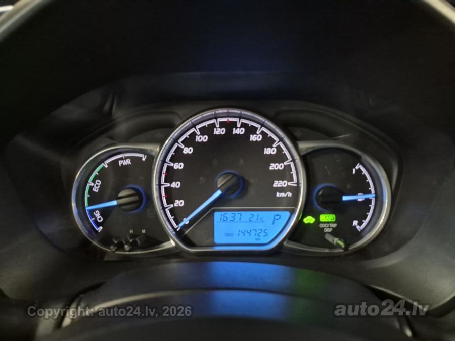 Balts Toyota Yaris 2020 Tallina, ar dzinēja tilpumu 1.50 L un nobraukumu 145 tūkst. km par 12990 €, foto 14 vietnē AUTOMOTO.COM.LV