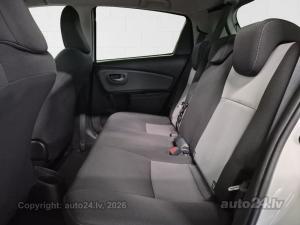 Balts Toyota Yaris 2020 Tallina, ar dzinēja tilpumu 1.50 L un nobraukumu 145 tūkst. km par 12990 €, foto 19 vietnē AUTOMOTO.COM.LV