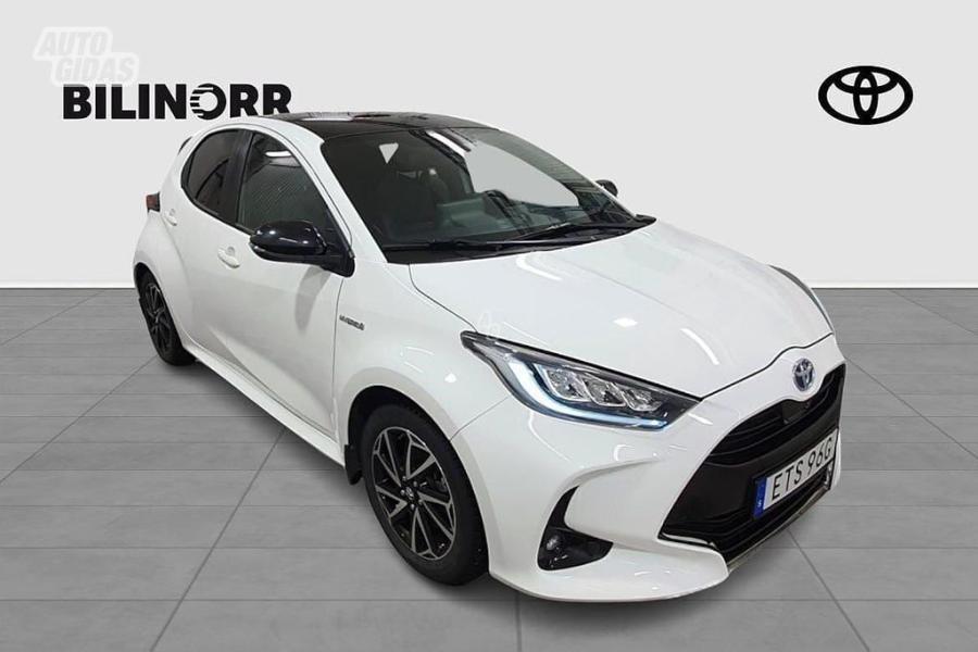 White Toyota Yaris 2021 in Kaunas, with an engine capacity of 0.00 L and mileage of 39 thousand km for 24201 €, photo 8 on AUTOMOTO.COM.LV