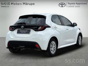Balts Toyota Yaris 2021 Rīga, ar dzinēja tilpumu 1.50 L un nobraukumu 171 tūkst. km par 11990 €, foto 2 vietnē AUTOMOTO.COM.LV