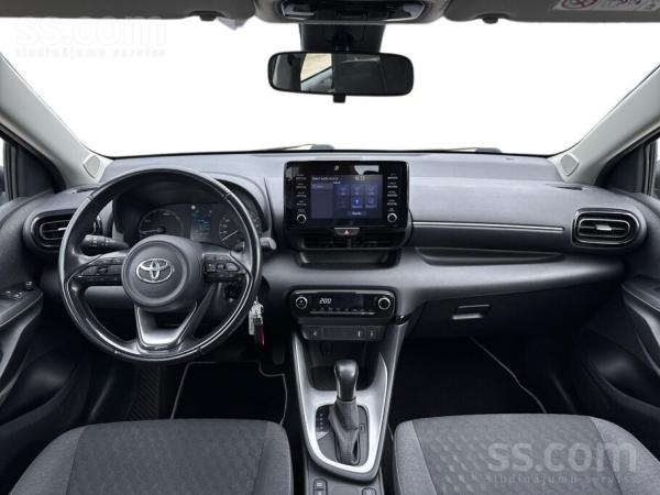 Balts Toyota Yaris 2021 Rīga, ar dzinēja tilpumu 1.50 L un nobraukumu 171 tūkst. km par 11990 €, foto 8 vietnē AUTOMOTO.COM.LV