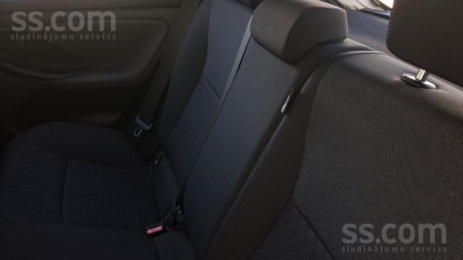 Balts Toyota Yaris 2021 Rīga, ar dzinēja tilpumu 1.50 L un nobraukumu 178 tūkst. km par 12900 €, foto 8 vietnē AUTOMOTO.COM.LV