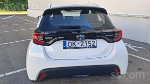 Balts Toyota Yaris 2021 Rīga, ar dzinēja tilpumu 1.50 L un nobraukumu 178 tūkst. km par 12900 €, foto 15 vietnē AUTOMOTO.COM.LV