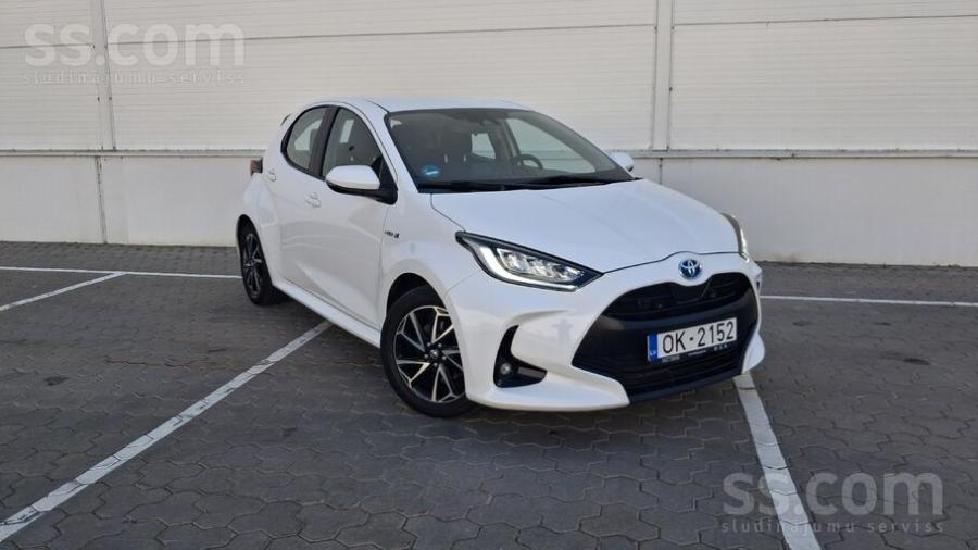 Balts Toyota Yaris 2021 Rīga, ar dzinēja tilpumu 1.50 L un nobraukumu 178 tūkst. km par 12900 €, foto 18 vietnē AUTOMOTO.COM.LV