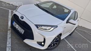 Balts Toyota Yaris 2021 Rīga, ar dzinēja tilpumu 1.50 L un nobraukumu 178 tūkst. km par 12900 €, foto 30 vietnē AUTOMOTO.COM.LV