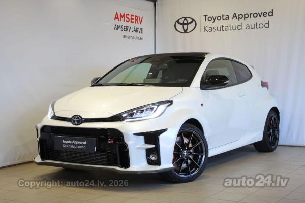 Balts Toyota Yaris 2021 Tallina, ar dzinēja tilpumu 1.60 L un nobraukumu 33 tūkst. km par 34990 €, foto 1 vietnē AUTOMOTO.COM.LV