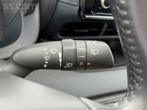 White Toyota Yaris 2021 in Riga, with an engine capacity of 1.50 L and mileage of 156 thousand km for 12990 €, photo 18 on AUTOMOTO.COM.LV