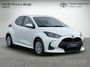 White Toyota Yaris 2021 in Riga, with an engine capacity of 1.50 L and mileage of 156 thousand km for 12990 €, photo 23 on AUTOMOTO.COM.LV