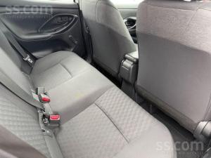 White Toyota Yaris 2021 in Riga, with an engine capacity of 1.50 L and mileage of 167 thousand km for 12490 €, photo 8 on AUTOMOTO.COM.LV