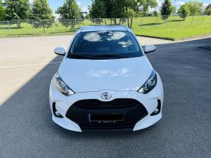 White Toyota Yaris 2021 in Radviliskis, with an engine capacity of 1.50 L and mileage of 79 thousand km for 12900 €, photo 9 on AUTOMOTO.COM.LV