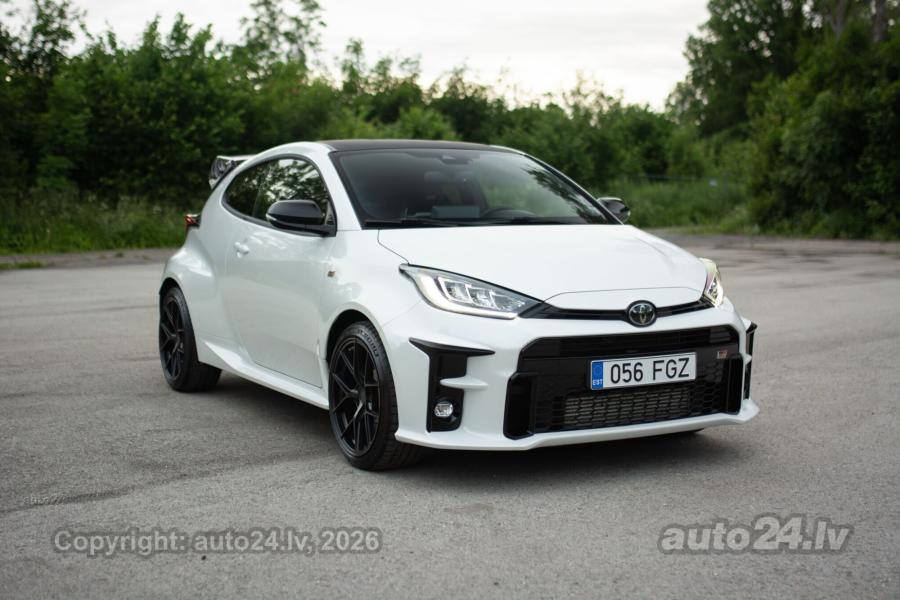 Balts Toyota Yaris 2021 Pērnava, ar dzinēja tilpumu 1.60 L un nobraukumu 86 tūkst. km par 29990 €, foto 1 vietnē AUTOMOTO.COM.LV