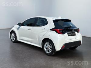 Balts Toyota Yaris 2021 Rīga, ar dzinēja tilpumu 1.50 L un nobraukumu 53 tūkst. km par 14260 €, foto 4 vietnē AUTOMOTO.COM.LV