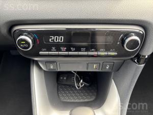 Balts Toyota Yaris 2021 Rīga, ar dzinēja tilpumu 1.50 L un nobraukumu 53 tūkst. km par 14260 €, foto 18 vietnē AUTOMOTO.COM.LV