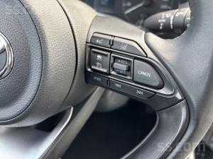 Balts Toyota Yaris 2021 Rīga, ar dzinēja tilpumu 1.50 L un nobraukumu 53 tūkst. km par 14260 €, foto 19 vietnē AUTOMOTO.COM.LV