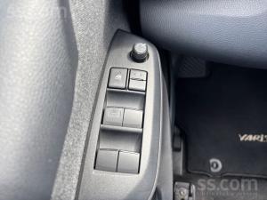 Balts Toyota Yaris 2021 Rīga, ar dzinēja tilpumu 1.50 L un nobraukumu 53 tūkst. km par 14260 €, foto 20 vietnē AUTOMOTO.COM.LV