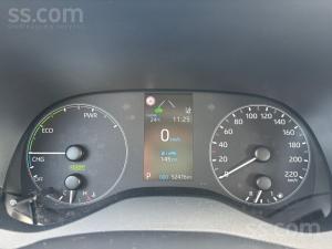 Balts Toyota Yaris 2021 Rīga, ar dzinēja tilpumu 1.50 L un nobraukumu 53 tūkst. km par 14260 €, foto 24 vietnē AUTOMOTO.COM.LV