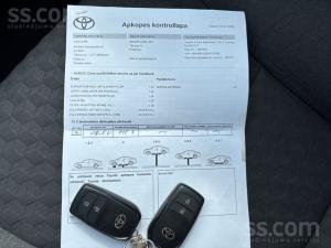 Balts Toyota Yaris 2021 Rīga, ar dzinēja tilpumu 1.50 L un nobraukumu 53 tūkst. km par 14260 €, foto 26 vietnē AUTOMOTO.COM.LV