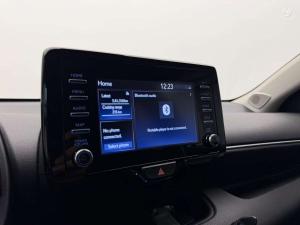 Balts Toyota Yaris 2021 Panevēža, ar dzinēja tilpumu 1.49 L un nobraukumu 191 tūkst. km par 8500 €, foto 27 vietnē AUTOMOTO.COM.LV