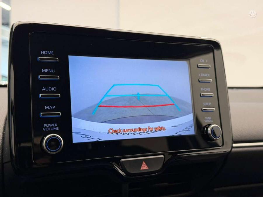 Balts Toyota Yaris 2021 Panevēža, ar dzinēja tilpumu 1.49 L un nobraukumu 191 tūkst. km par 8500 €, foto 30 vietnē AUTOMOTO.COM.LV