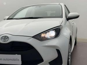 Balts Toyota Yaris 2021 Panevēža, ar dzinēja tilpumu 1.49 L un nobraukumu 191 tūkst. km par 8500 €, foto 35 vietnē AUTOMOTO.COM.LV