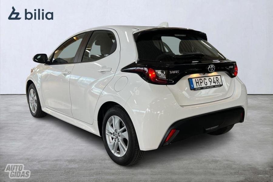 Balts Toyota Yaris 2022 Kauņa, ar dzinēja tilpumu 0.00 L un nobraukumu 47 tūkst. km par 22550 €, foto 2 vietnē AUTOMOTO.COM.LV