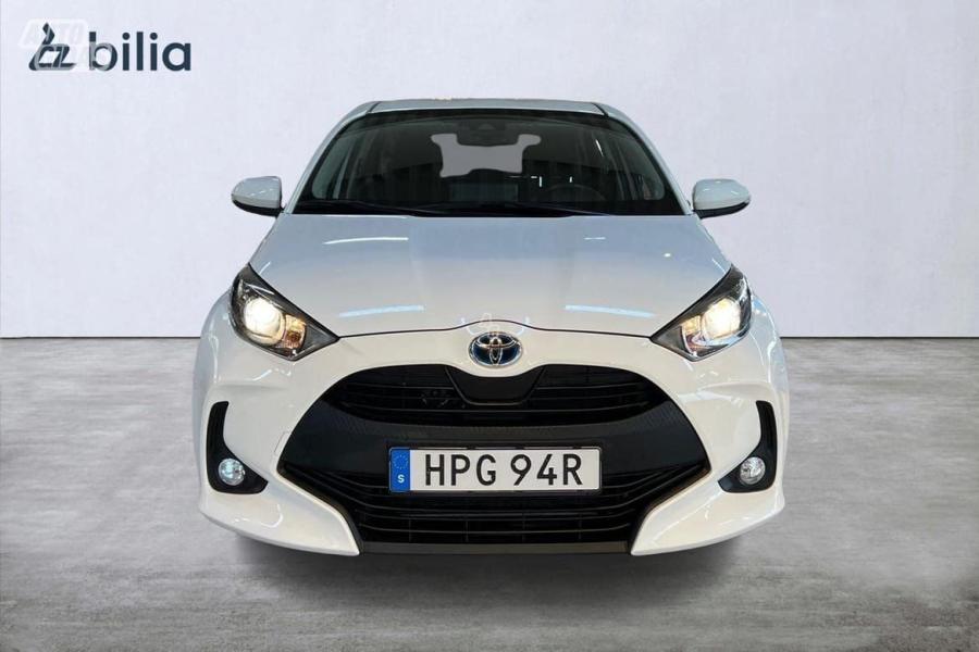 Balts Toyota Yaris 2022 Kauņa, ar dzinēja tilpumu 0.00 L un nobraukumu 47 tūkst. km par 22550 €, foto 5 vietnē AUTOMOTO.COM.LV