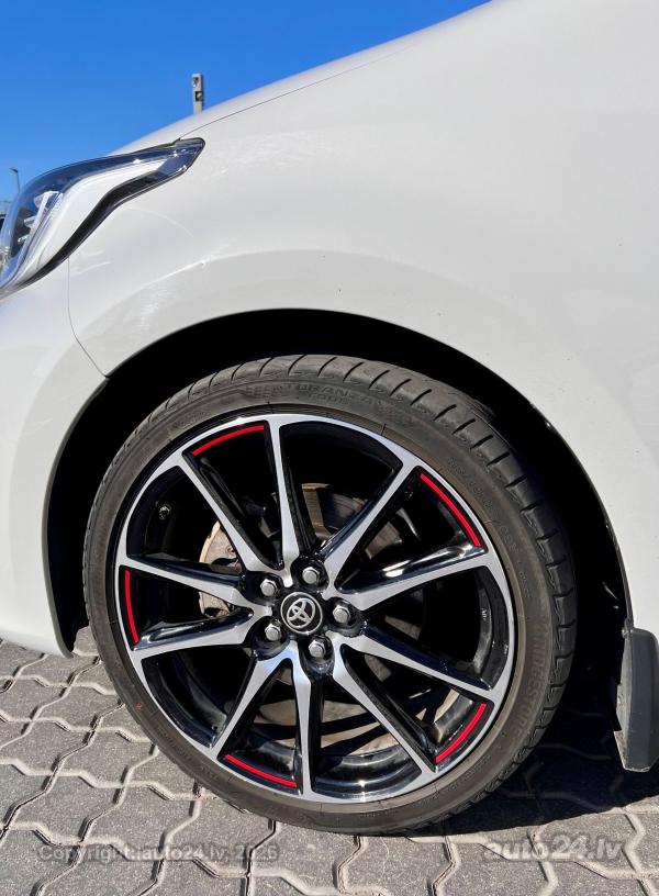 Balts Toyota Yaris 2022 Rīga, ar dzinēja tilpumu 1.50 L un nobraukumu 94 tūkst. km par 17800 €, foto 8 vietnē AUTOMOTO.COM.LV